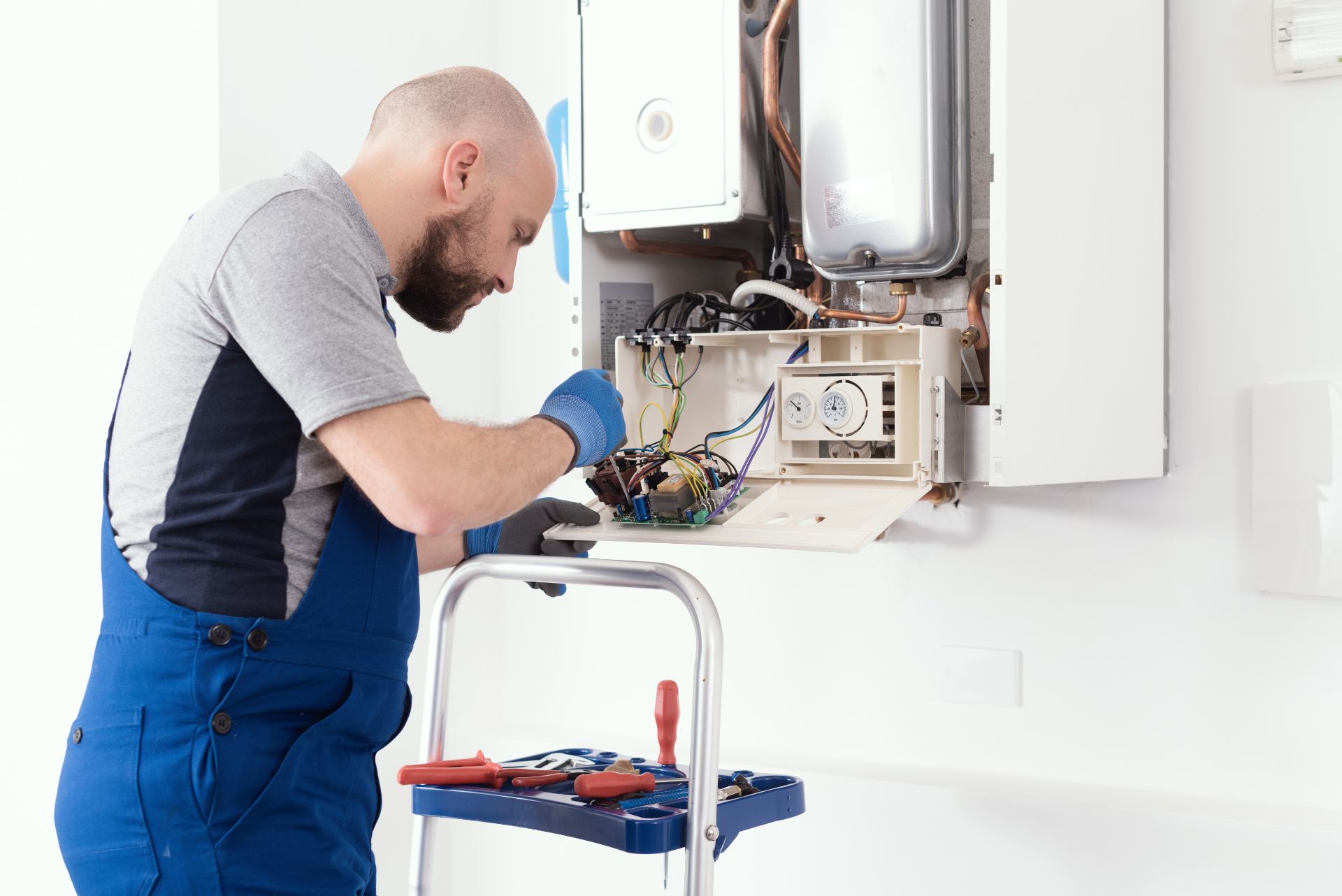 How to find a local gas engineer | Plumbing Angels